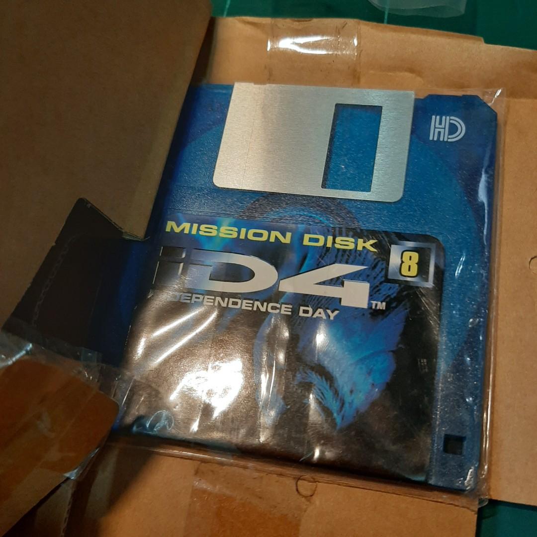 ID4 ALIEN ATTACKER Independence Day Hyper Rare, Hobbies & Toys ...