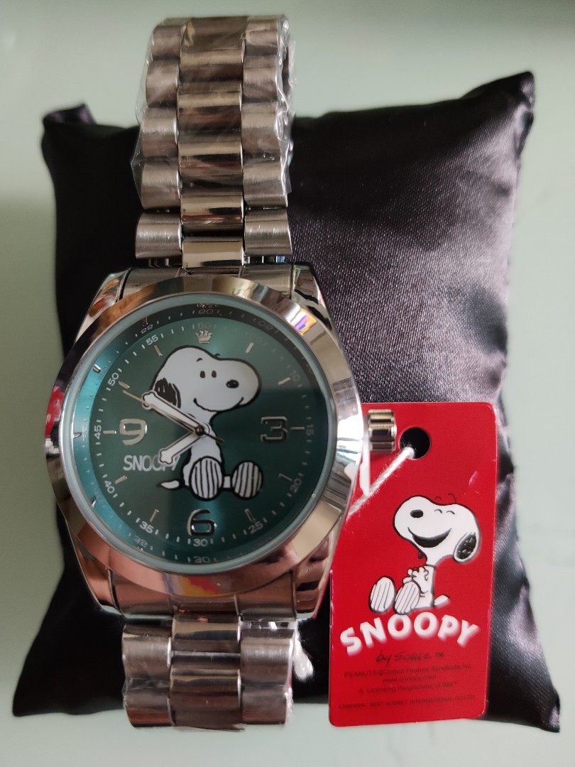 Original Snoopy watch. 2 designs to choose from. $45 per watch, Luxury ...