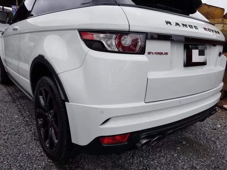 Range Rover Evoque SVR Bodykit, Car Accessories, Accessories on Carousell
