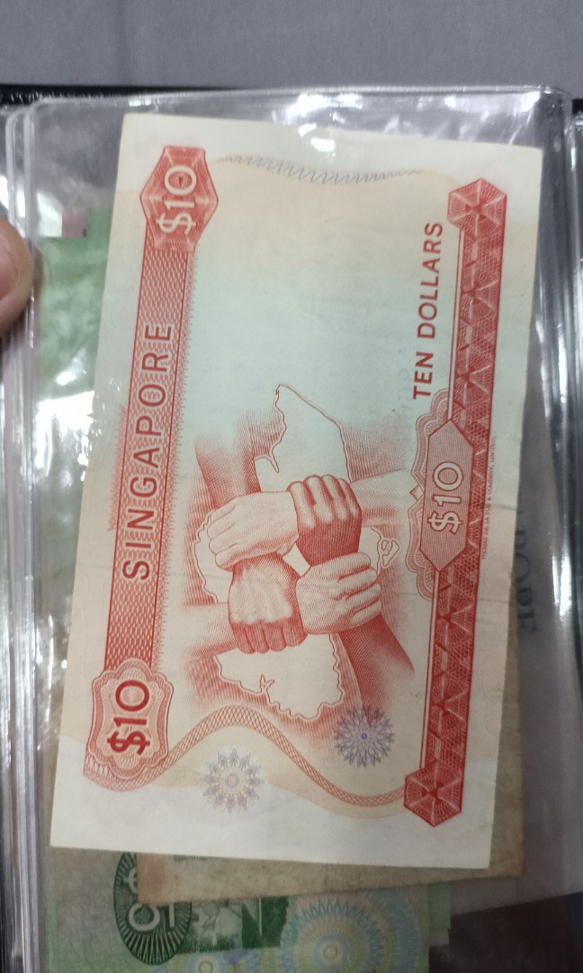 SGD10 old type, Hobbies & Toys, Memorabilia & Collectibles, Currency on ...