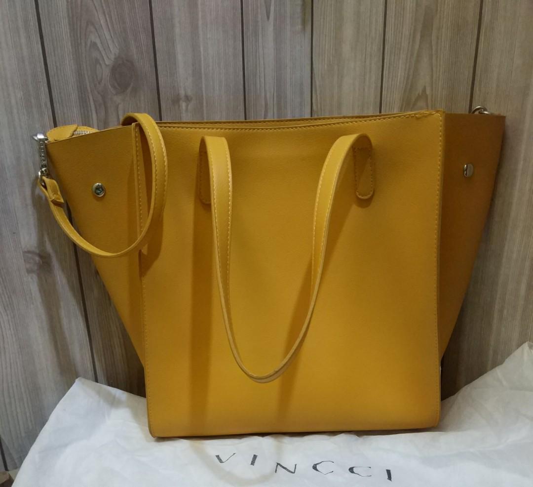 tas vincci authentic coach chanel gucci, Barang Mewah, Tas & Dompet di ...