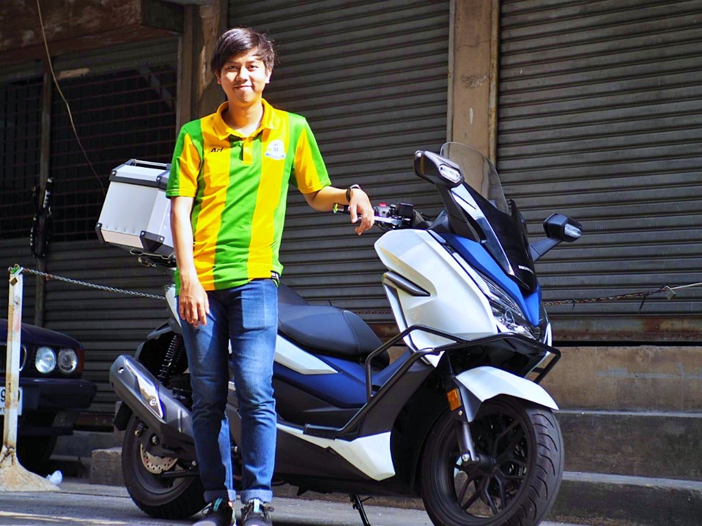 Ah Chai Revolution Angry Rhino Moto Guru Singapore Honda ADV 350 Forza 300 2018 2019 Version 8 ...