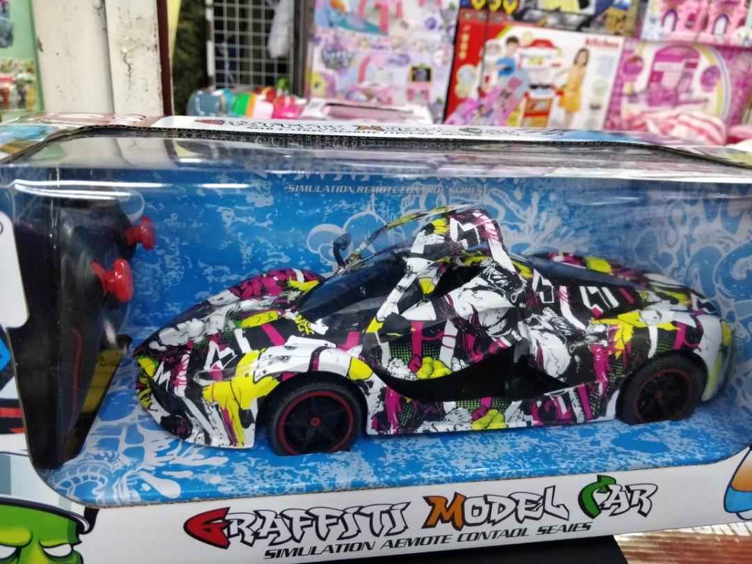 BIG SIZE GRAFFITI RC CAR. RECHARGEABLE, Hobbies & Toys, Toys & Games on ...