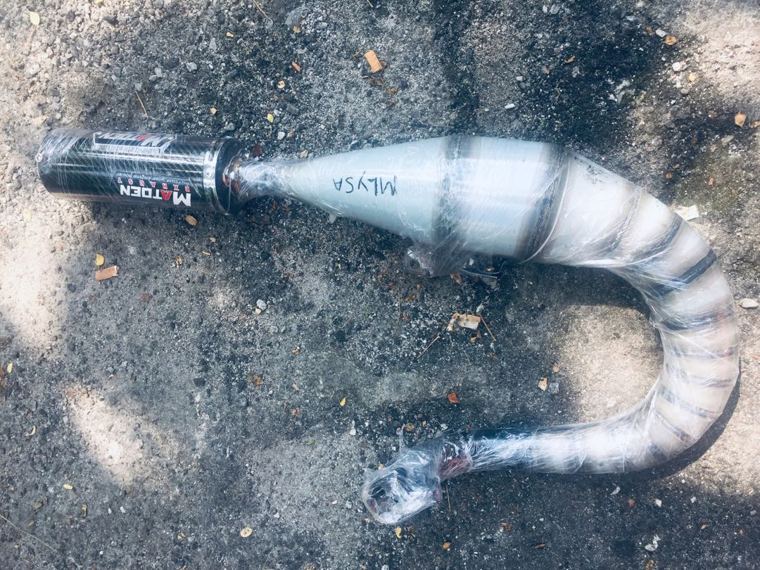 Ekzos vespa 150cc, Motorbikes on Carousell