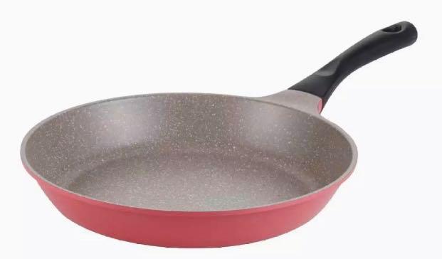 ILO Rainbow Cookware Set Brandnew, Furniture & Home Living, Kitchenware ...