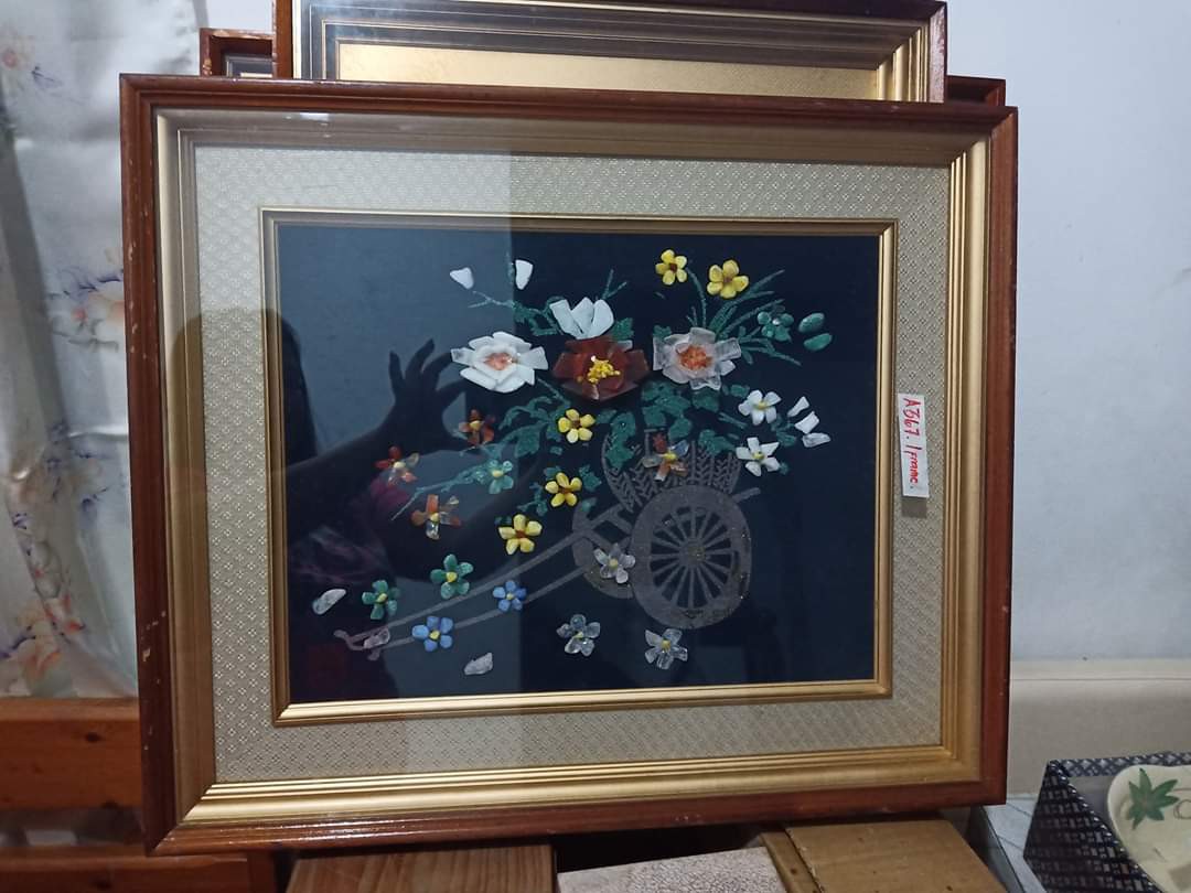 Jade frame, Hobbies & Toys, Stationary & Craft, Art & Prints on Carousell