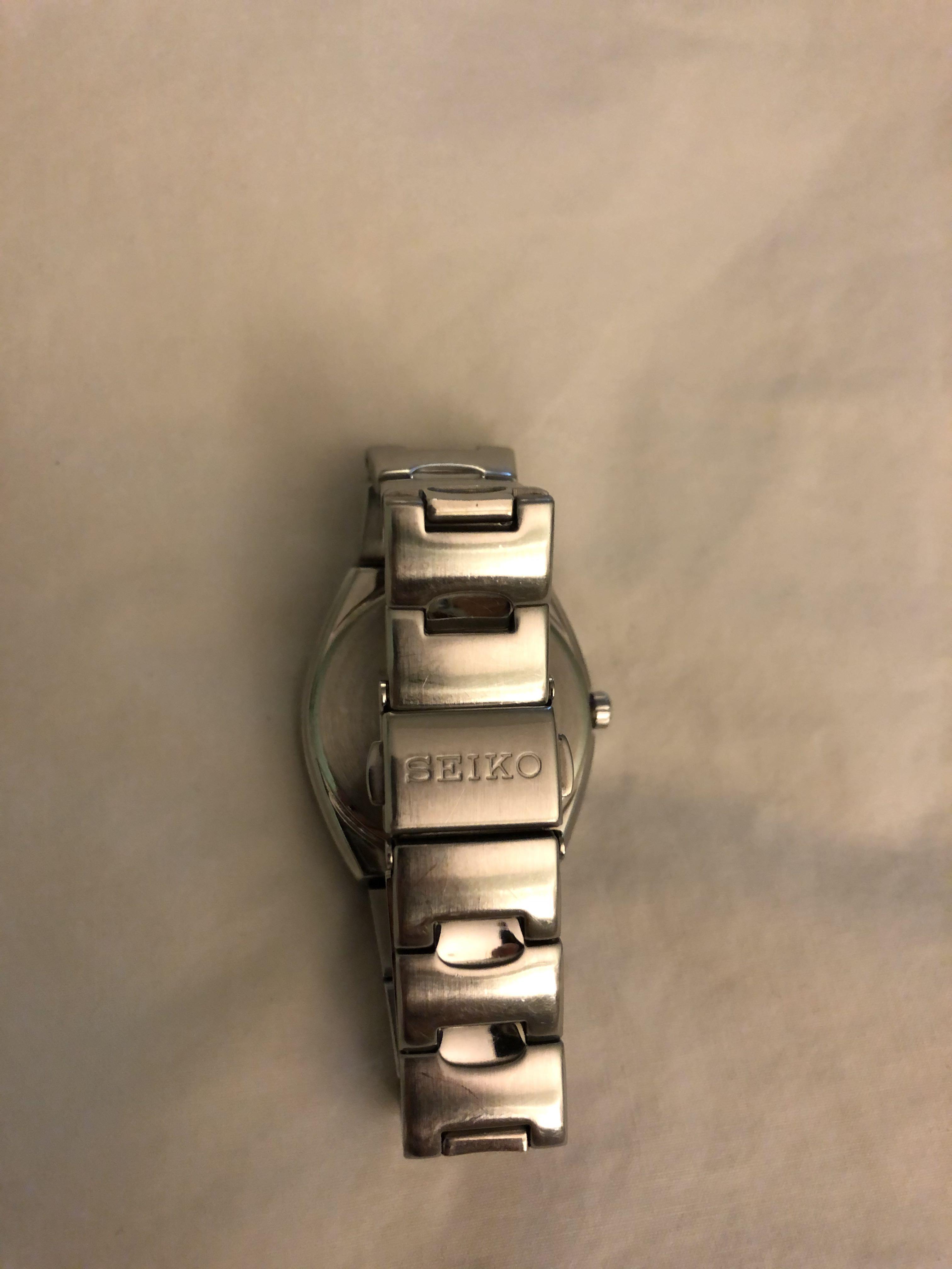 Seiko women watch, Women's Fashion, Watches & Accessories, Watches on ...