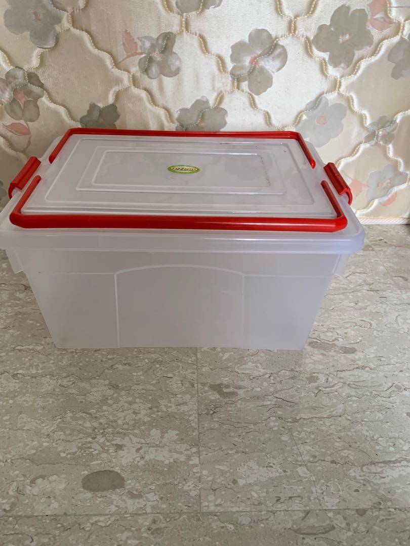 Toyogo 9505 10L storage box with cover, Furniture & Home Living, Home ...