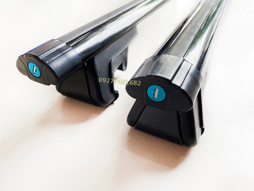 Toyota Fortuner 2016 to 2020 Crossbar with Key, Car Parts & Accessories ...