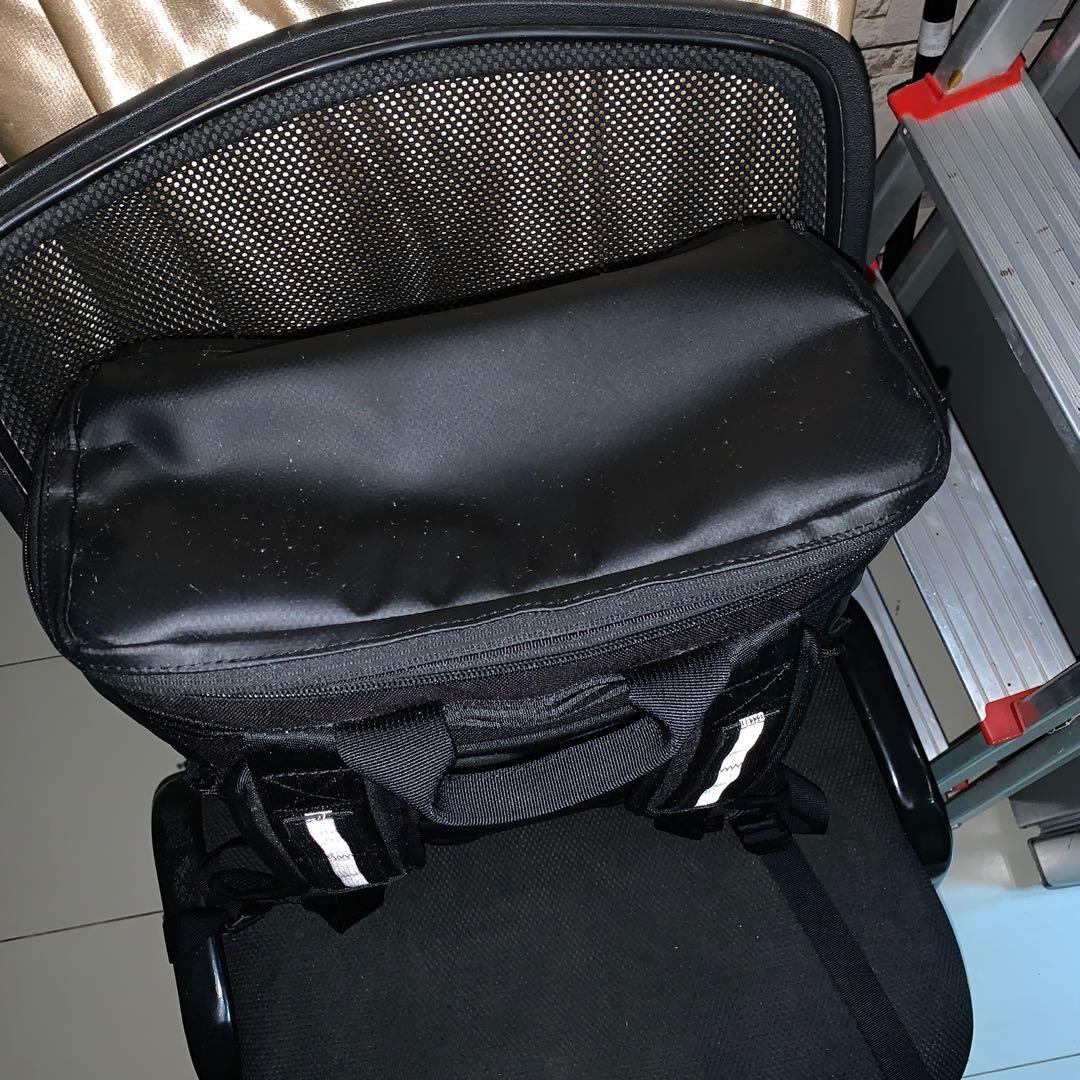 Volcan Backpack, Men's Fashion, Bags, Backpacks on Carousell