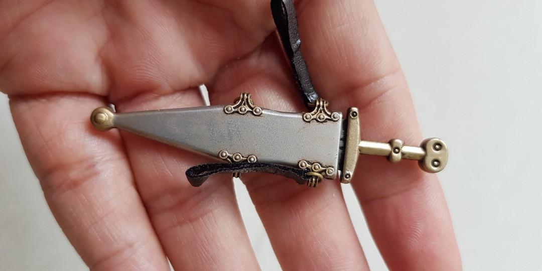1/6 scale ACI warrior total Rome Roman Legionary Pugio dagger, Hobbies ...