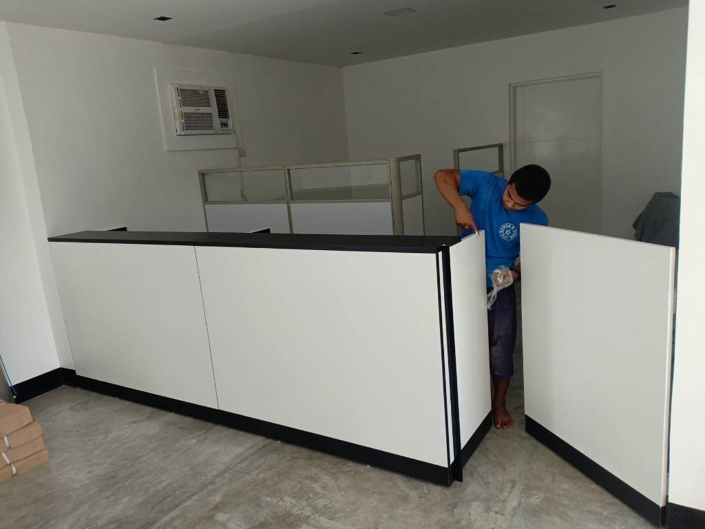 Customized Reception Desk with Swing Door Laminated Table Top OFfice ...