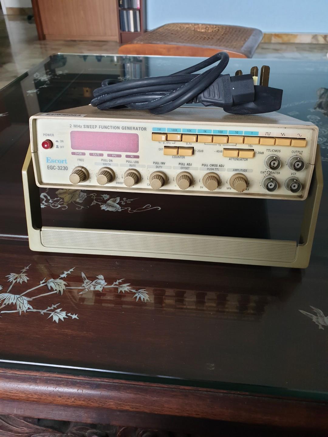 ESCORT EGC - 3230 ( Sweep Function Generator) on Carousell
