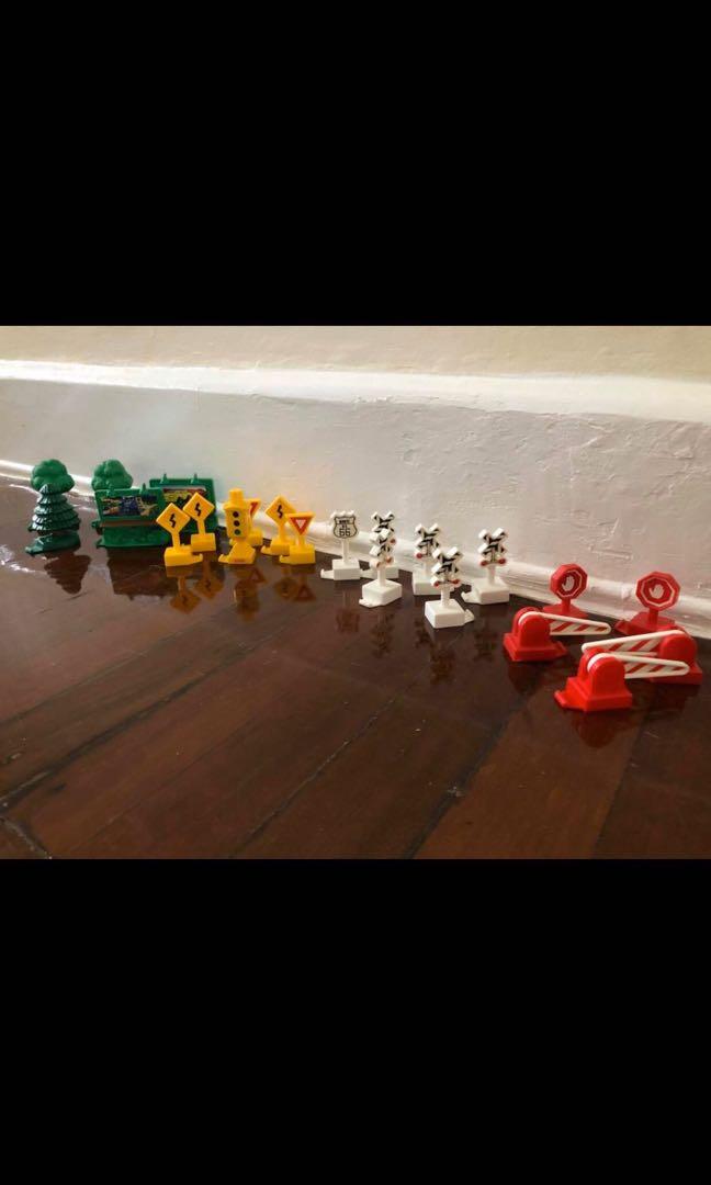 Fisher price GeoTrax trains, airplane, airport set, Babies & Kids, Toys ...