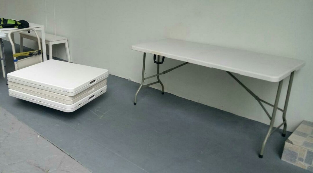 FOLDABLE BUFFET TABLE 6FT(182CMX74CMX74CM), Furniture & Home Living ...