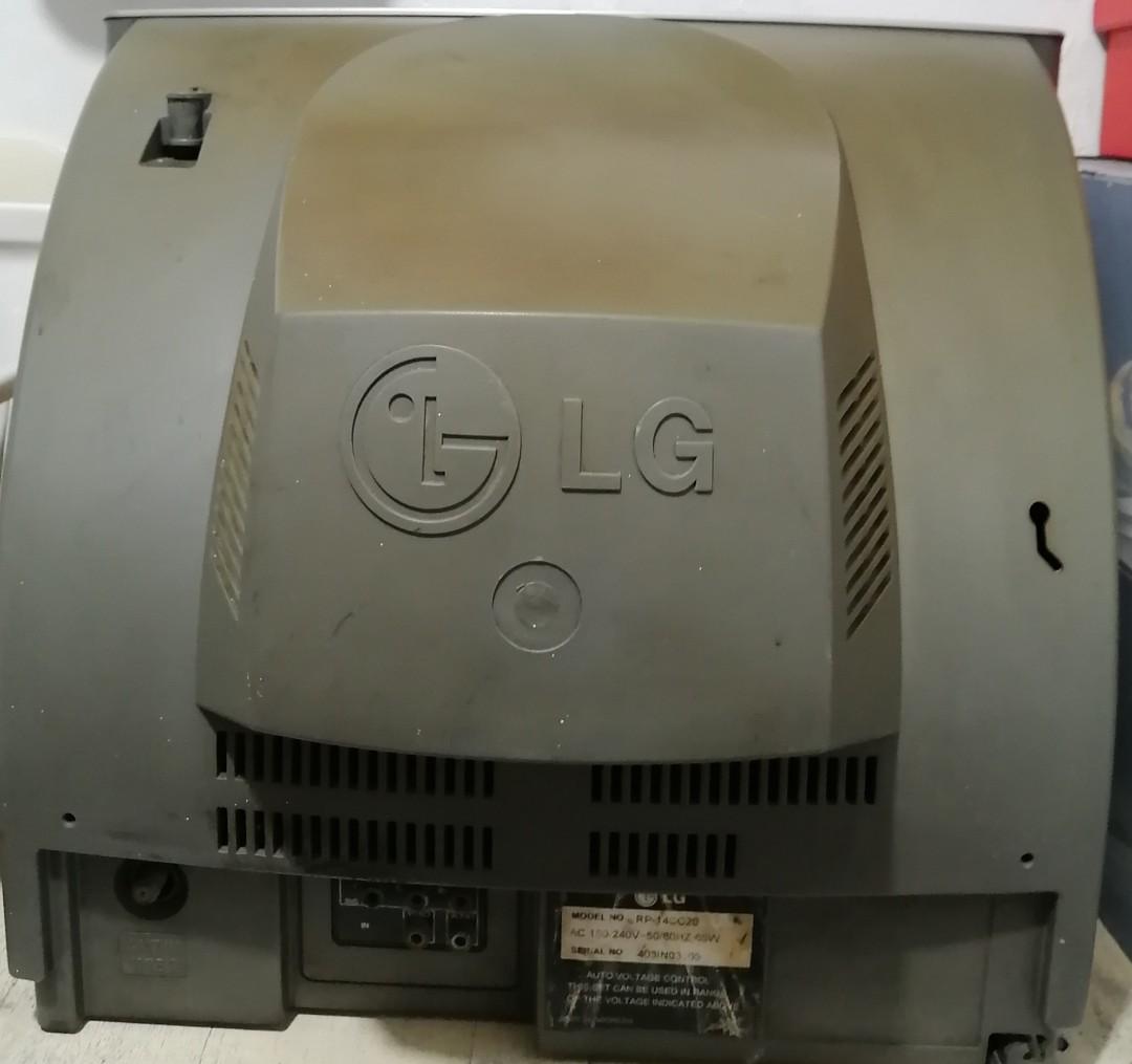 Old LG TV, TV & Home Appliances, TV & Entertainment, TV on Carousell