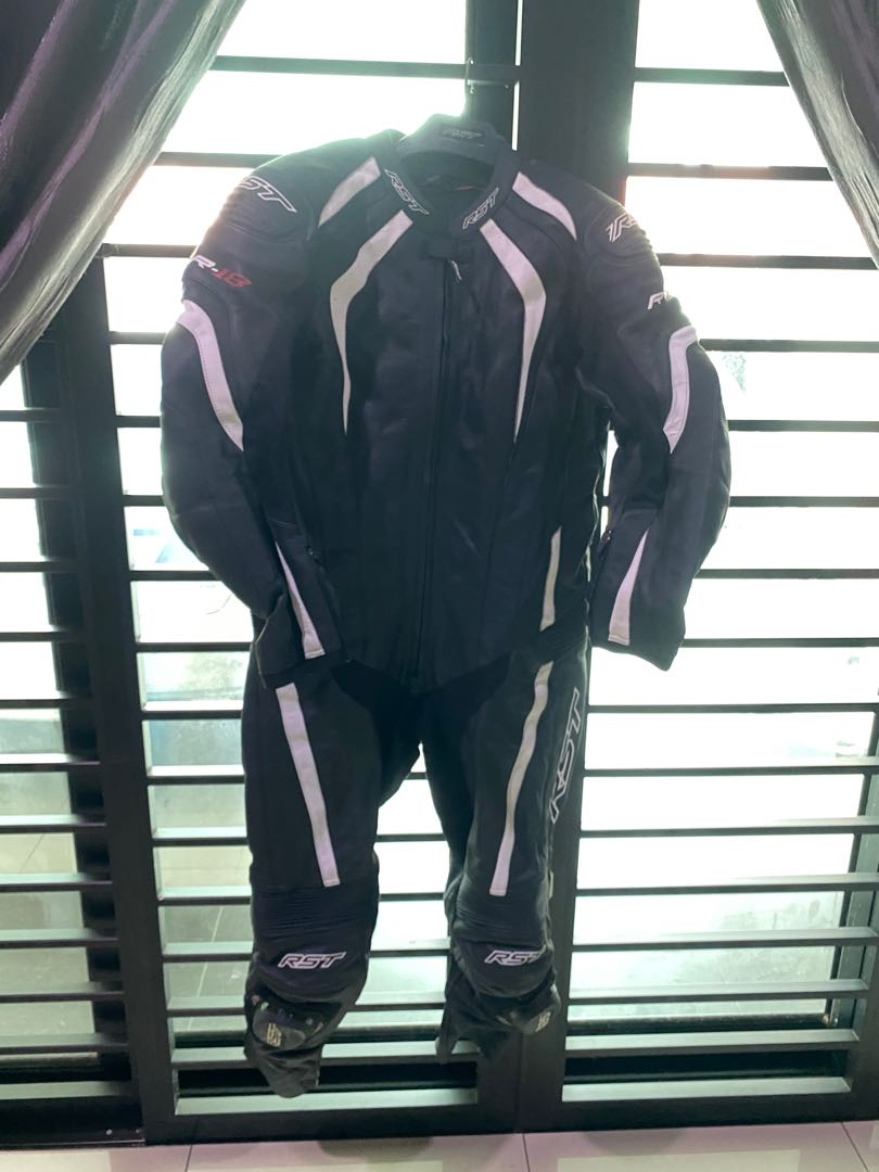 Rst full racing suit, Motorcycles, Motorcycle Apparel on Carousell
