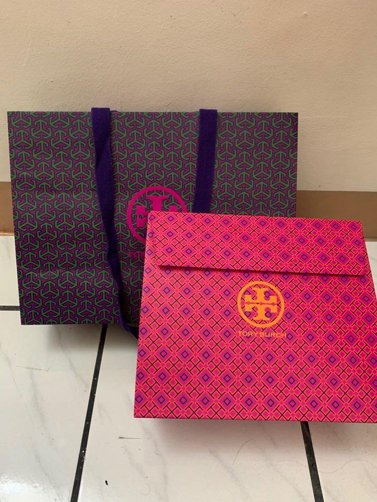 Tory Burch Paper Bag & Gift Box, Women's Fashion, Bags & Wallets ...