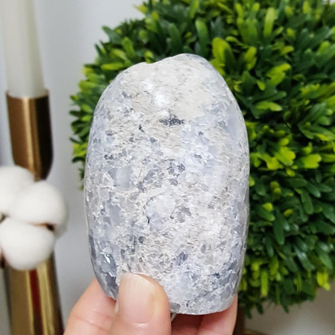 {CRYSTAL} VERY RARE Madagascan Celestite Geode with Rainbows, Women's ...