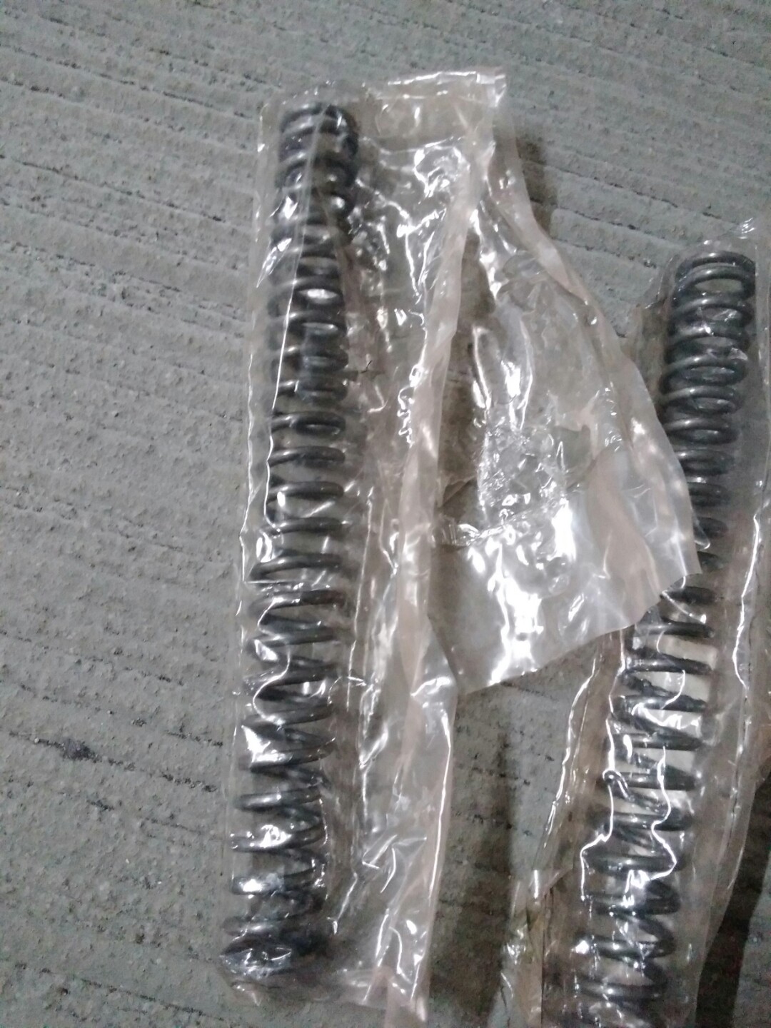 E2 spring cb400, Motorcycles, Motorcycle Accessories on Carousell