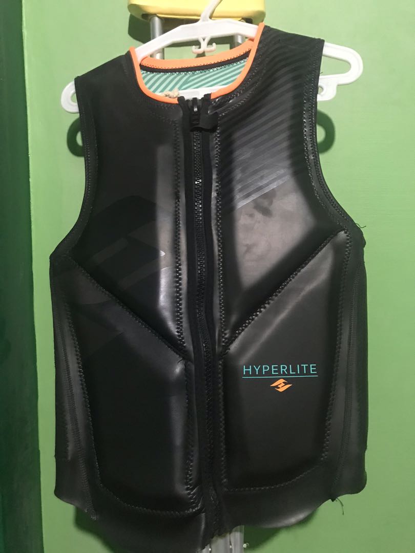 Hyperlite Impact Vest, Sports Equipment, Sports & Games, Water Sports ...