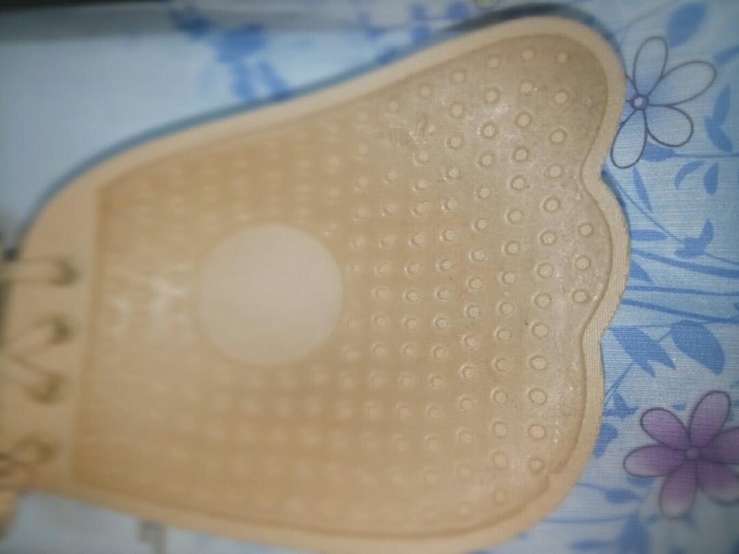 Magic Push Up Cleavage Bra, Women's Fashion, Undergarments & Loungewear ...