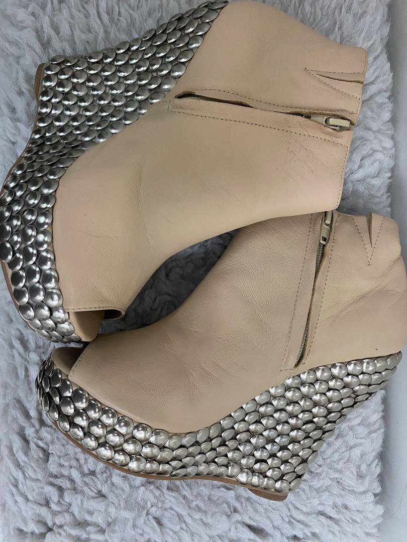 RARE!!! Jeffrey Campbell Tick Boots, Women's Fashion, Footwear, Heels ...