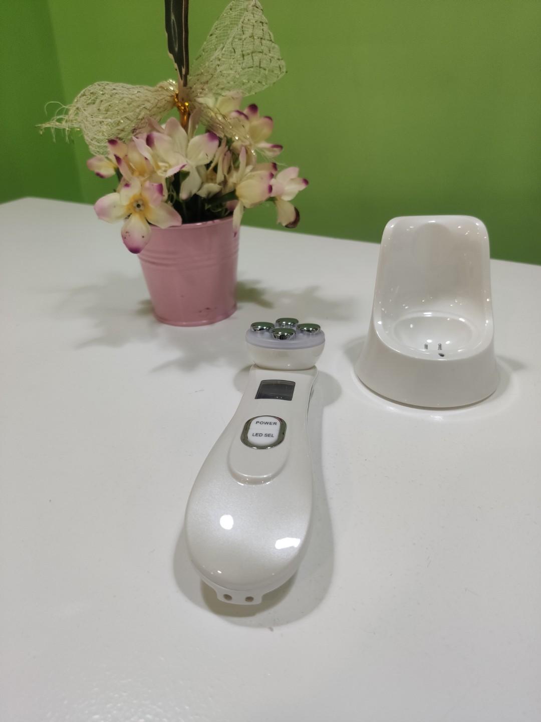 RF Perfecting Wand, Beauty & Personal Care, Face, Face Care on Carousell