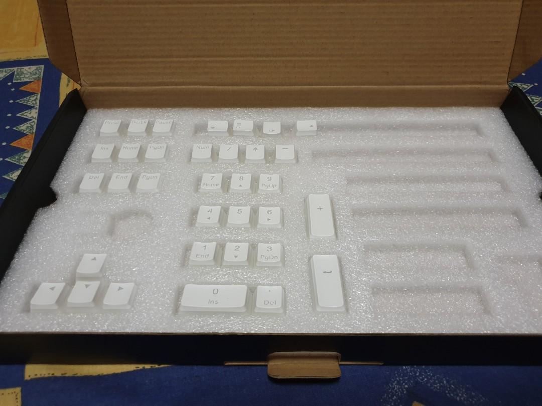 White pudding keycaps, Computers & Tech, Parts & Accessories, Computer ...