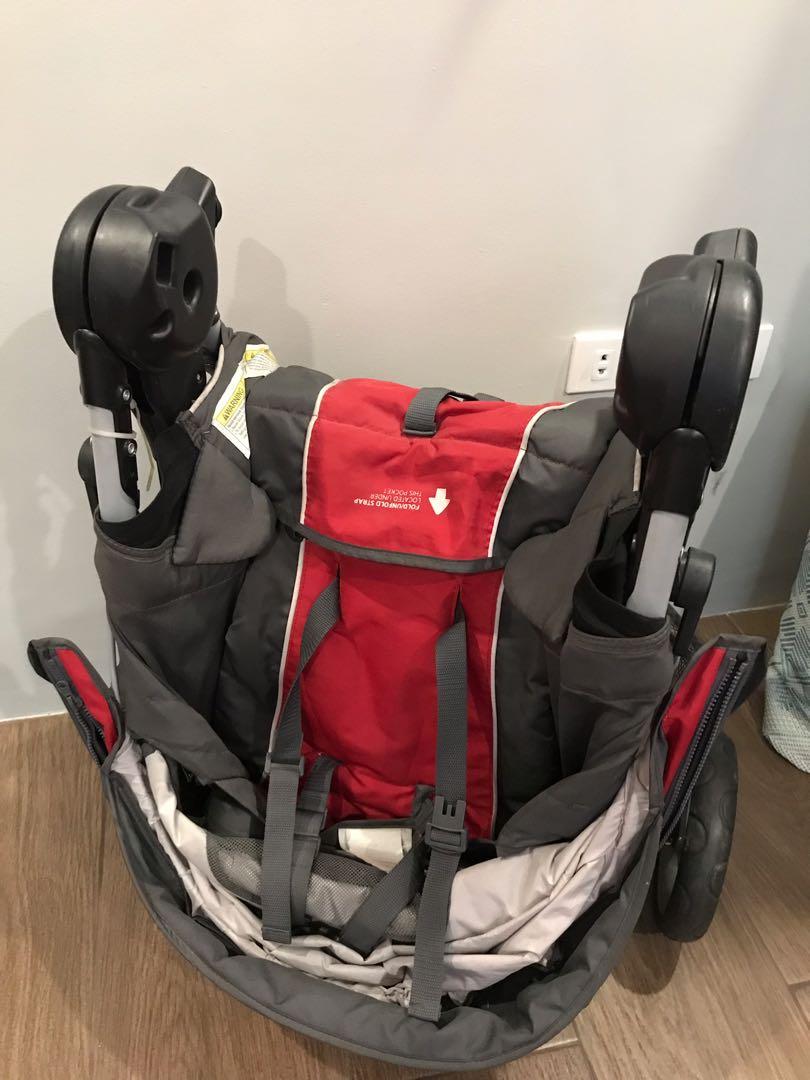 Graco 3 wheel stroller, Babies & Kids, Going Out, Strollers on Carousell