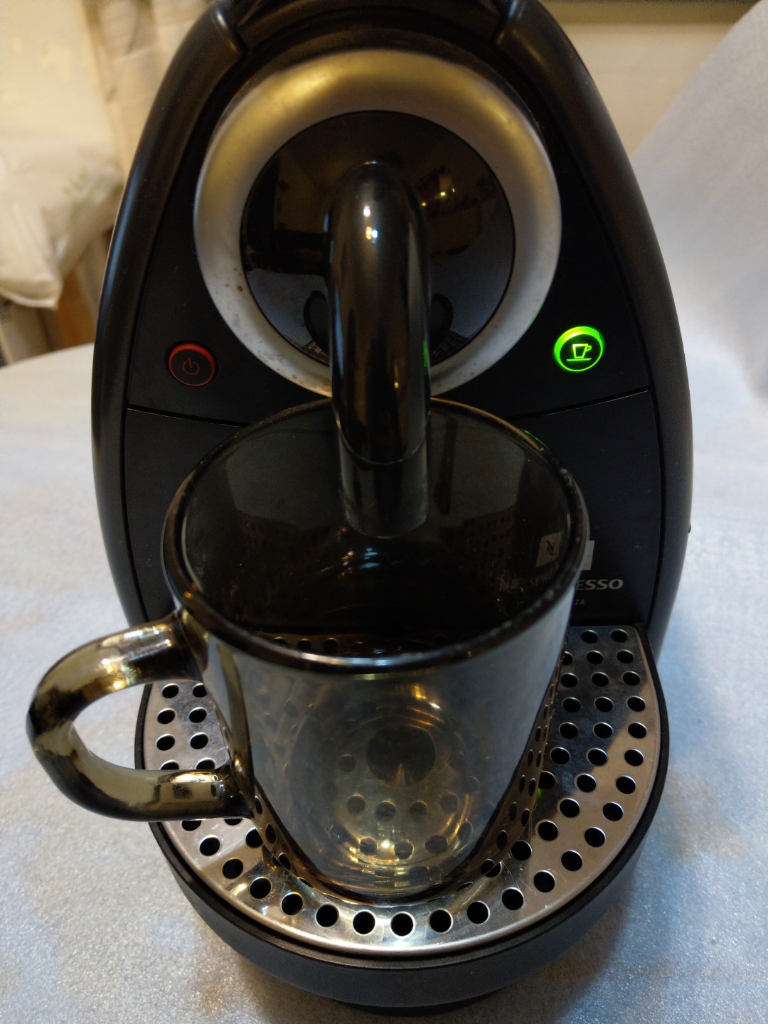 NESPRESSO CITIZ C90 雀巢咖啡機 NESCAFE COFFEE MACHINE 膠囊 capsules, 家庭電器, 廚房 ...