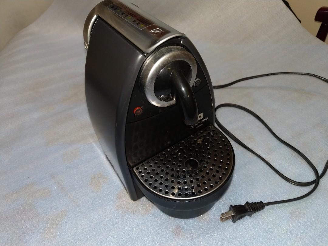 NESPRESSO CITIZ C90 雀巢咖啡機 NESCAFE COFFEE MACHINE 膠囊 capsules, 家庭電器, 廚房 ...