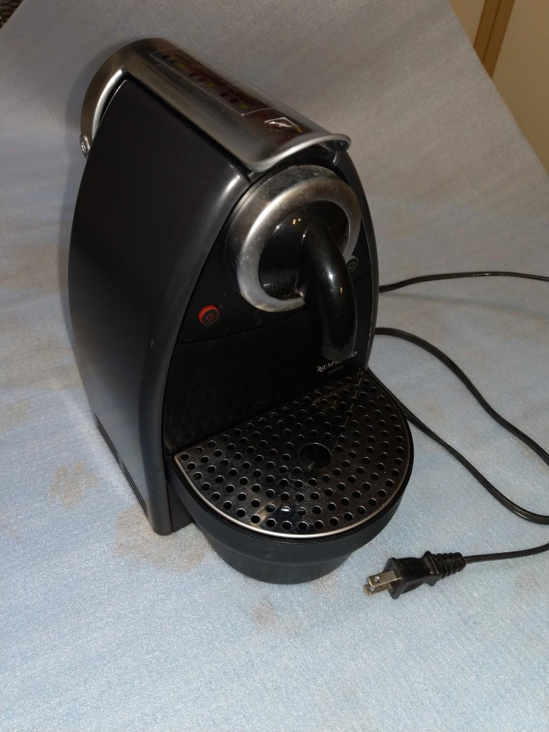 NESPRESSO CITIZ C90 雀巢咖啡機 NESCAFE COFFEE MACHINE 膠囊 capsules, 家庭電器, 廚房 ...