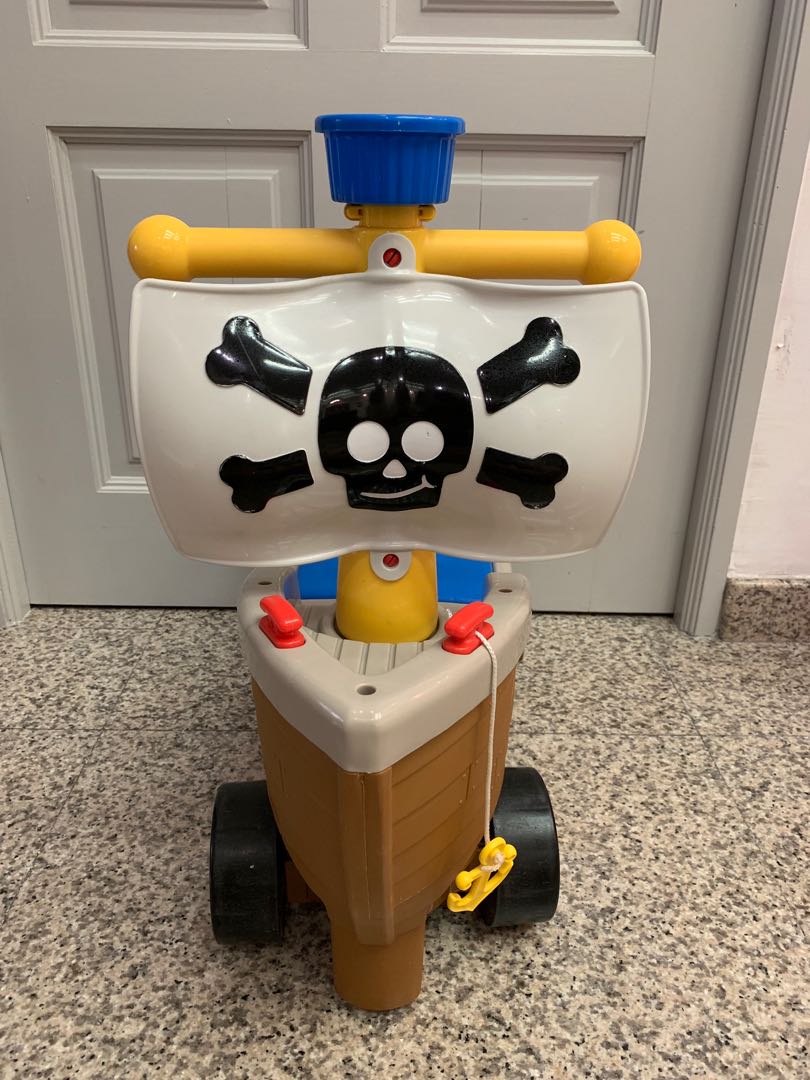 Pirate ship, Hobbies & Toys, Toys & Games on Carousell