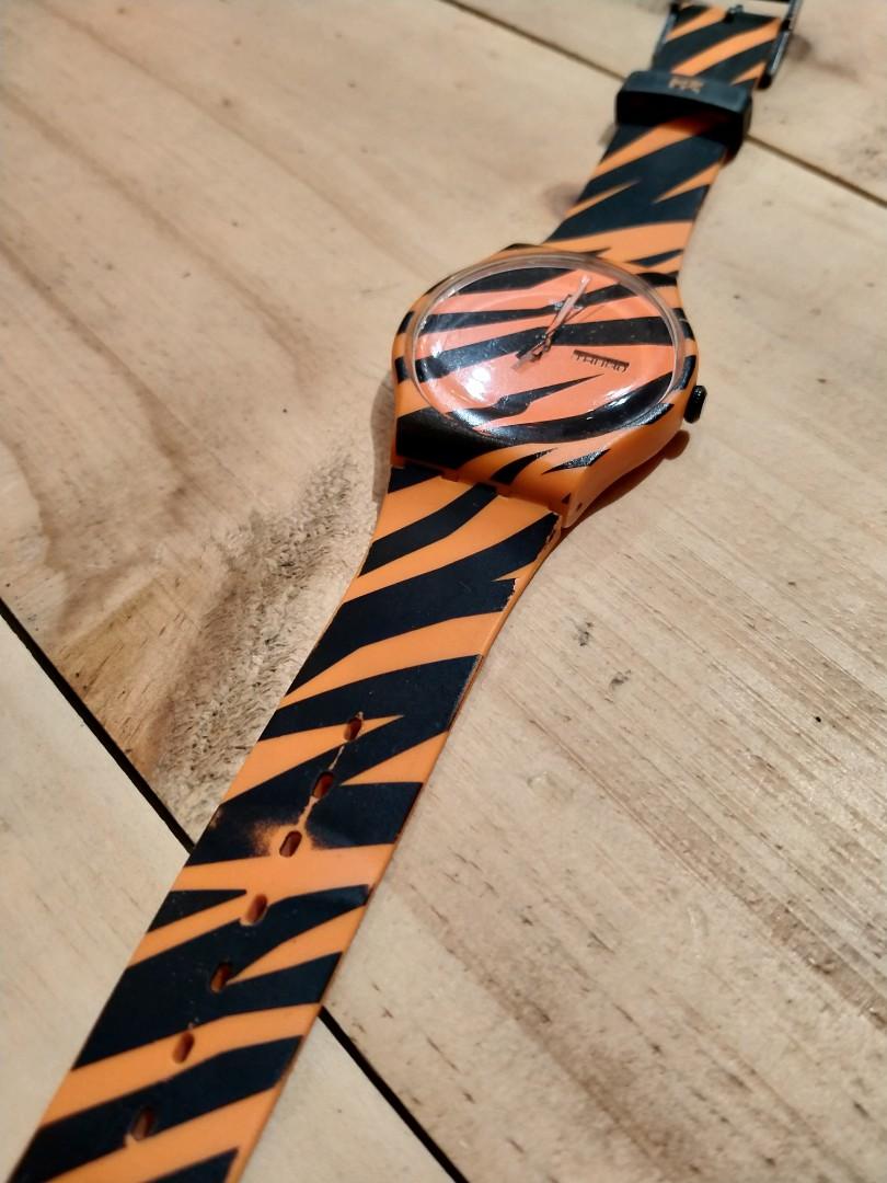 Swatch casio dbc vans supreme jeremy vintage, Men's Fashion, Watches ...