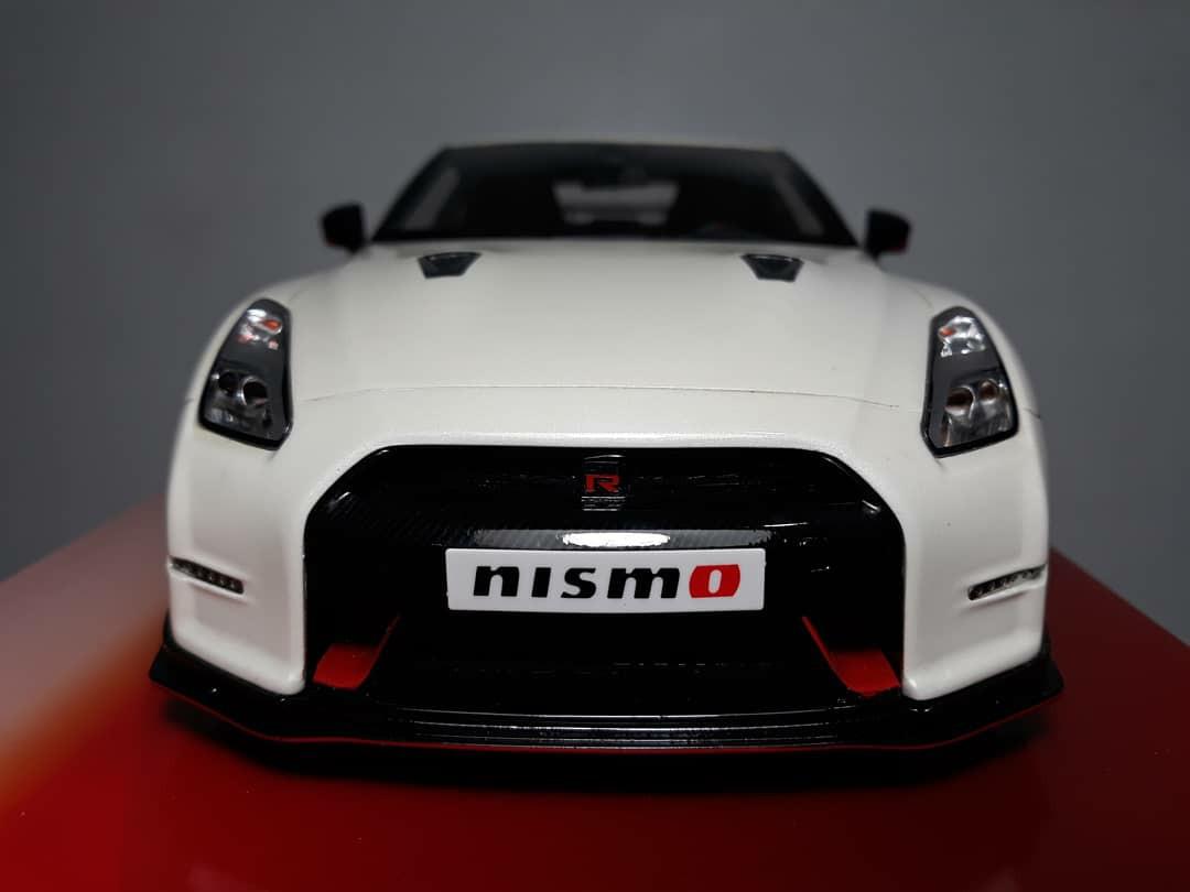 1 18 Nissan GT-R (R35) Nismo Ed Resin Model, Hobbies & Toys, Toys ...