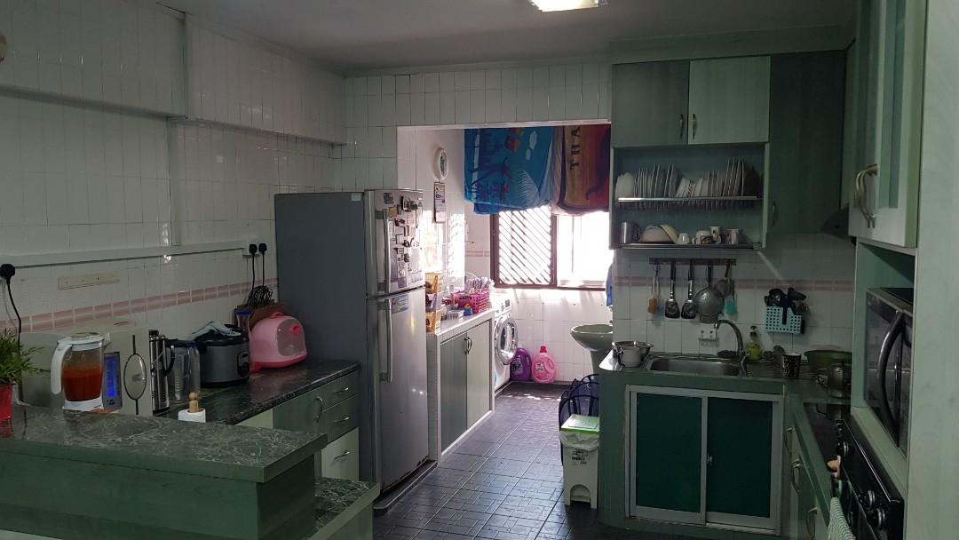 40 Sims Drive, Property, For Sale, HDB on Carousell