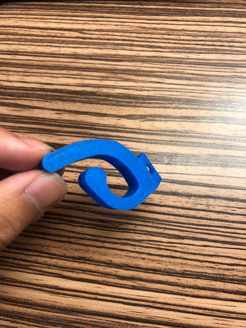 Disc Clip / Frisbee Clip, Sports Equipment, Sports & Games, Racket ...