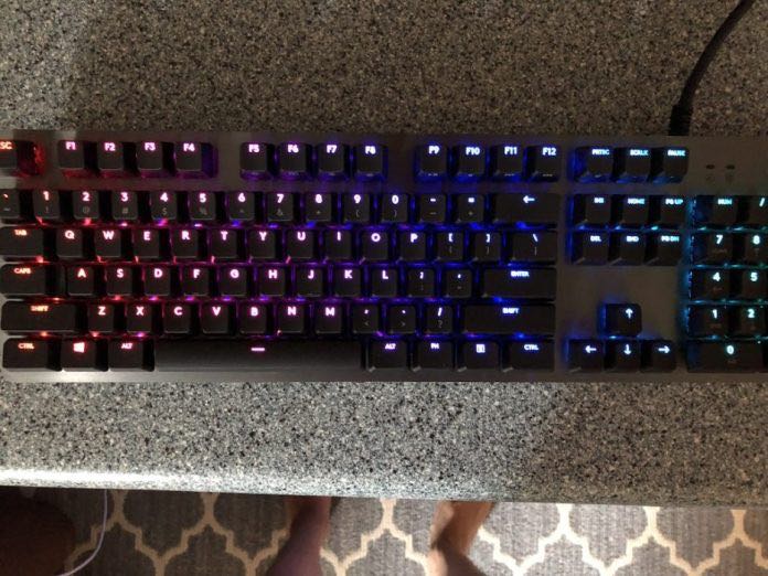 Logitech G512 Mechanical Keyboard, Computers & Tech, Parts ...