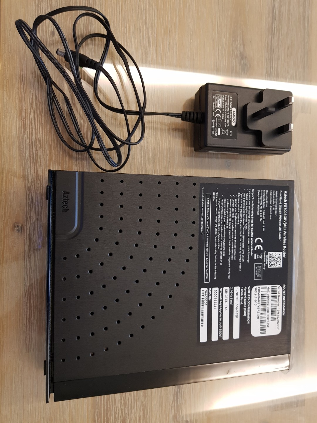 Singtel Modem and Router, Computers & Tech, Parts & Accessories ...