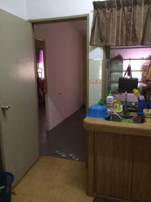 TERES SETINGKAT DI TAMAN ROMPIN MAKMUR, Property, For Sale on Carousell