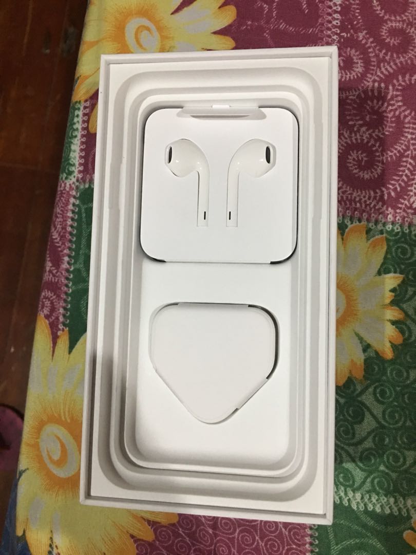 APPLE EARPODS, CORD & ADAPTER, Mobile Phones & Gadgets, Mobile & Gadget ...