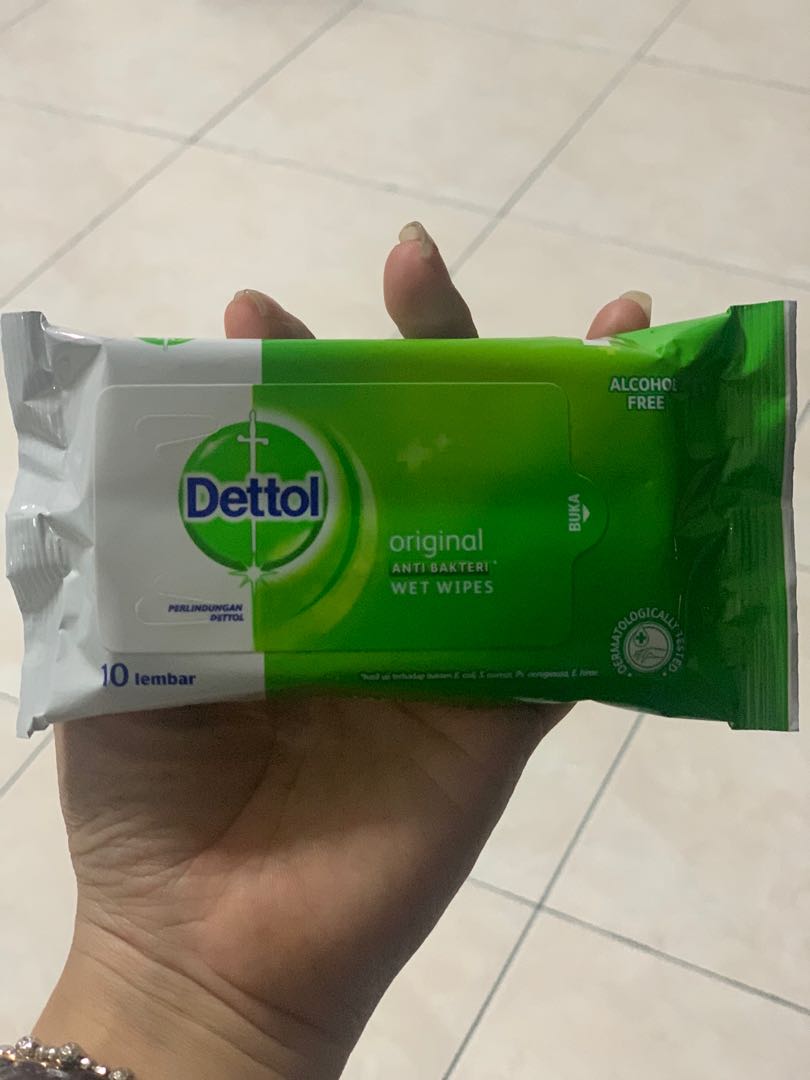 Dettol wet wipes, Beauty & Personal Care, Sanitisers & Disinfectants on ...