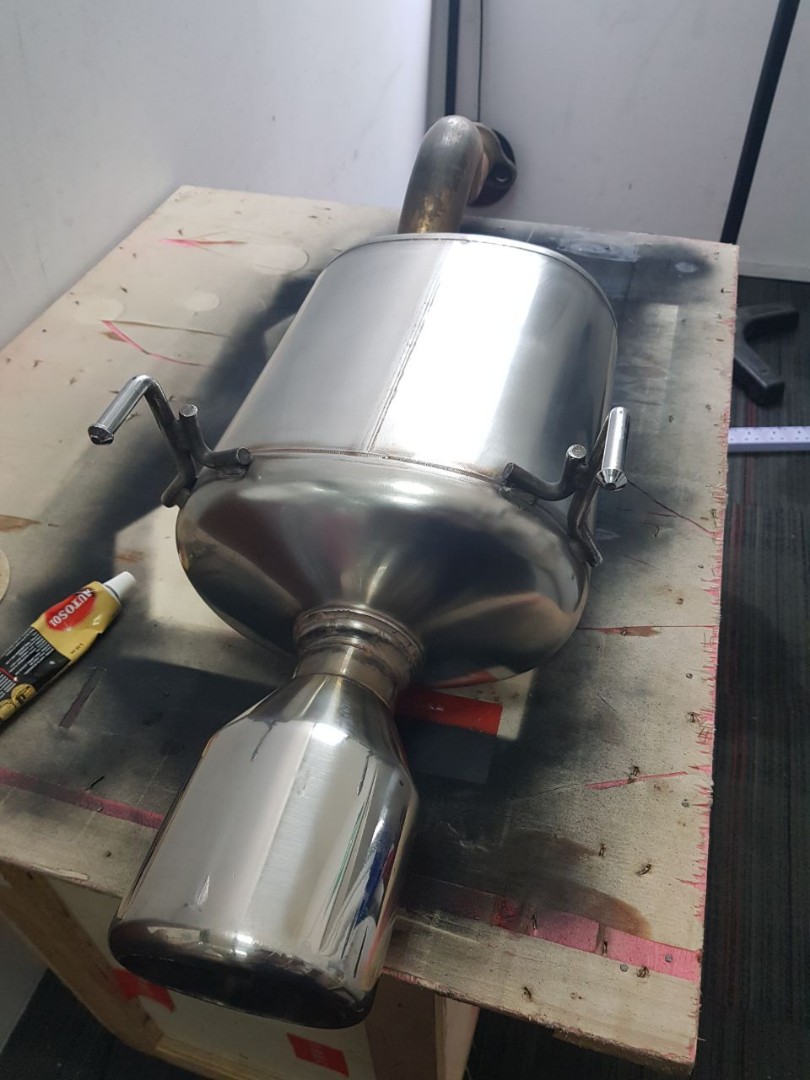 HKS Japan DC5 Integra Exhaust Muffler, Car Accessories, Accessories on ...