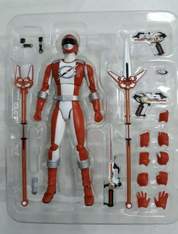 Bandai SH Figuarts Tamashii Red Boukenger Power Rangers Figure, Hobbies ...