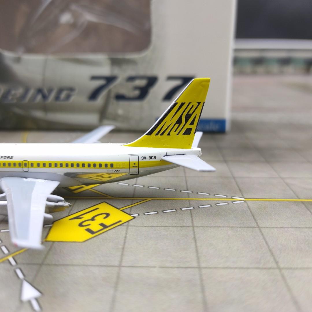 *LAST PIECE* 1:400 B737 Malaysia Singapore Airline (MSA), Hobbies ...
