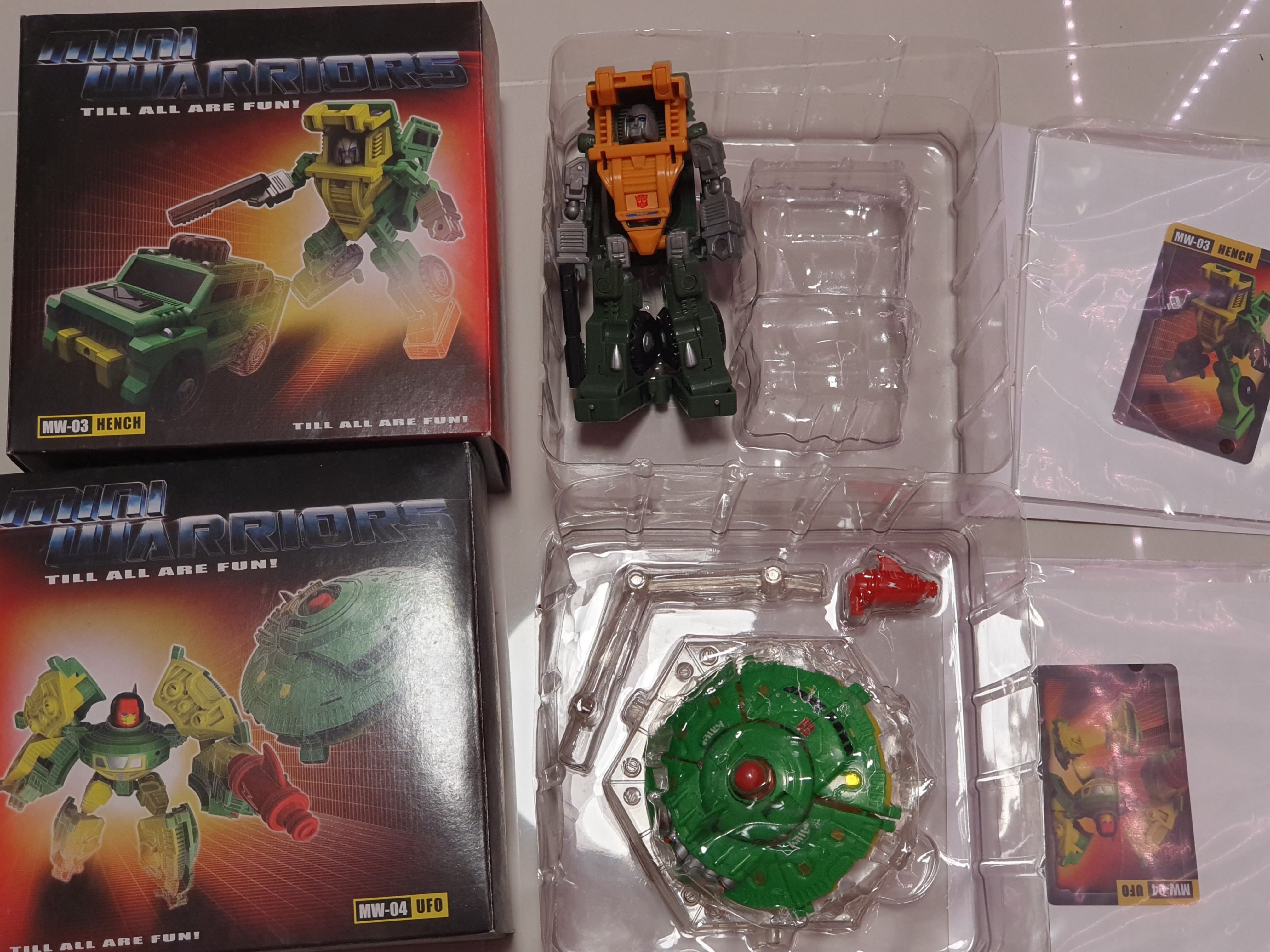 Transformers iGear Brawn and Cosmos - MW Hench UFO Autobot classics ...