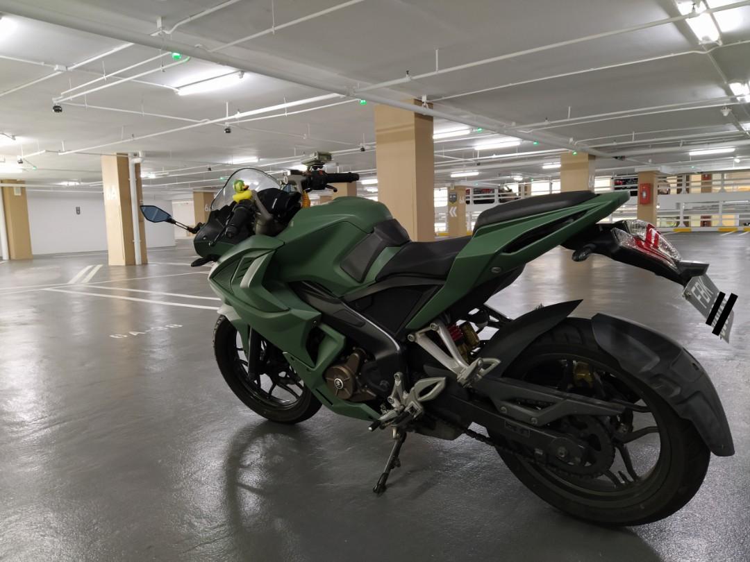 Bajaj Pulsar RS200, Motorcycles, Motorcycles for Sale, Class 2B on ...