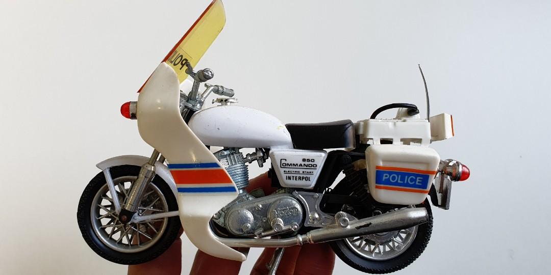 Motorbikes by Polistil (Harley Davidson, Norton, BMW, Police Commando ...