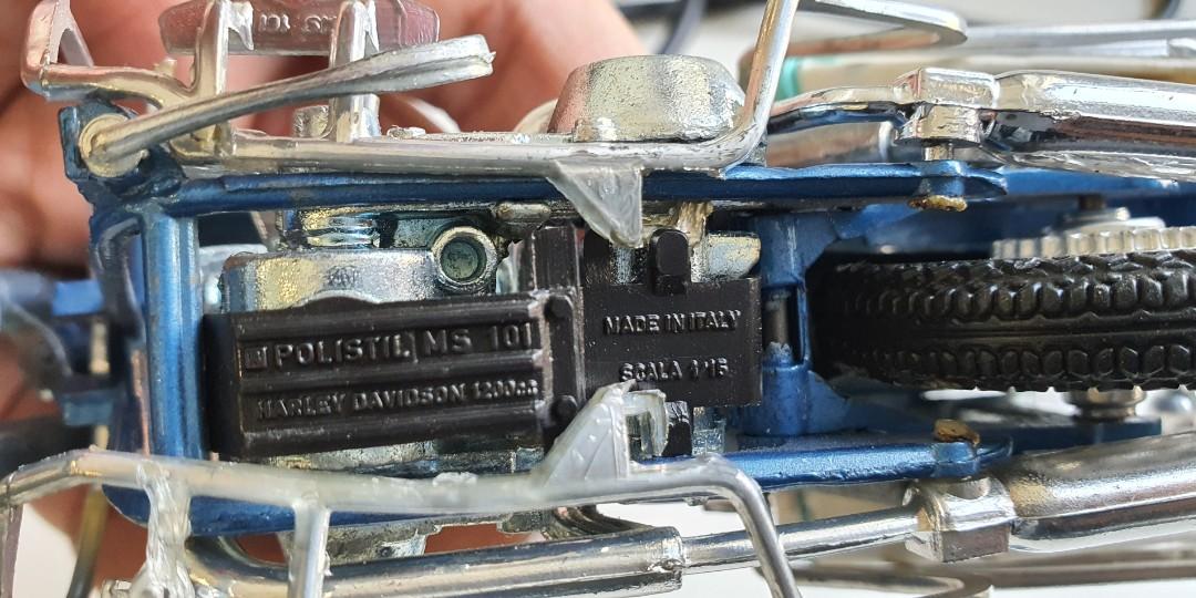 Motorbikes by Polistil (Harley Davidson, Norton, BMW, Police Commando ...